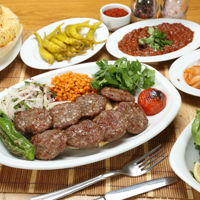 Köfte Ekmek (Körfez) Online Sipariş, Menü, Fiyatları - Trendyol Go ...